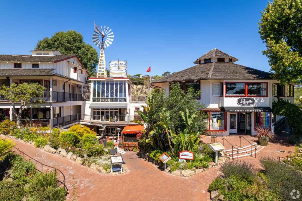Discover Unique and Affordable Monterey Shopping